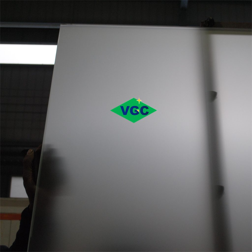 Vgc Beautiful Acid Interior Shower Glass 15 Years Manufacturer Virtue Glass