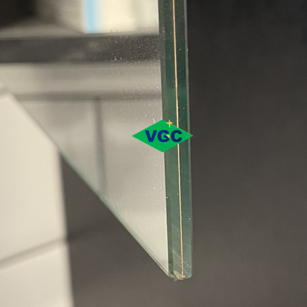 VGC 6.38mm Shatterproof Laminated Mirror Safety Mirror For Bathroom ...